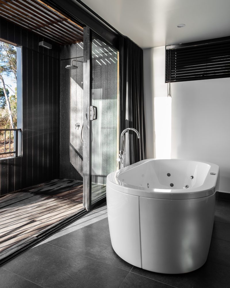 Deviot Boat House | Storied Homes - Property Hosting Specialist